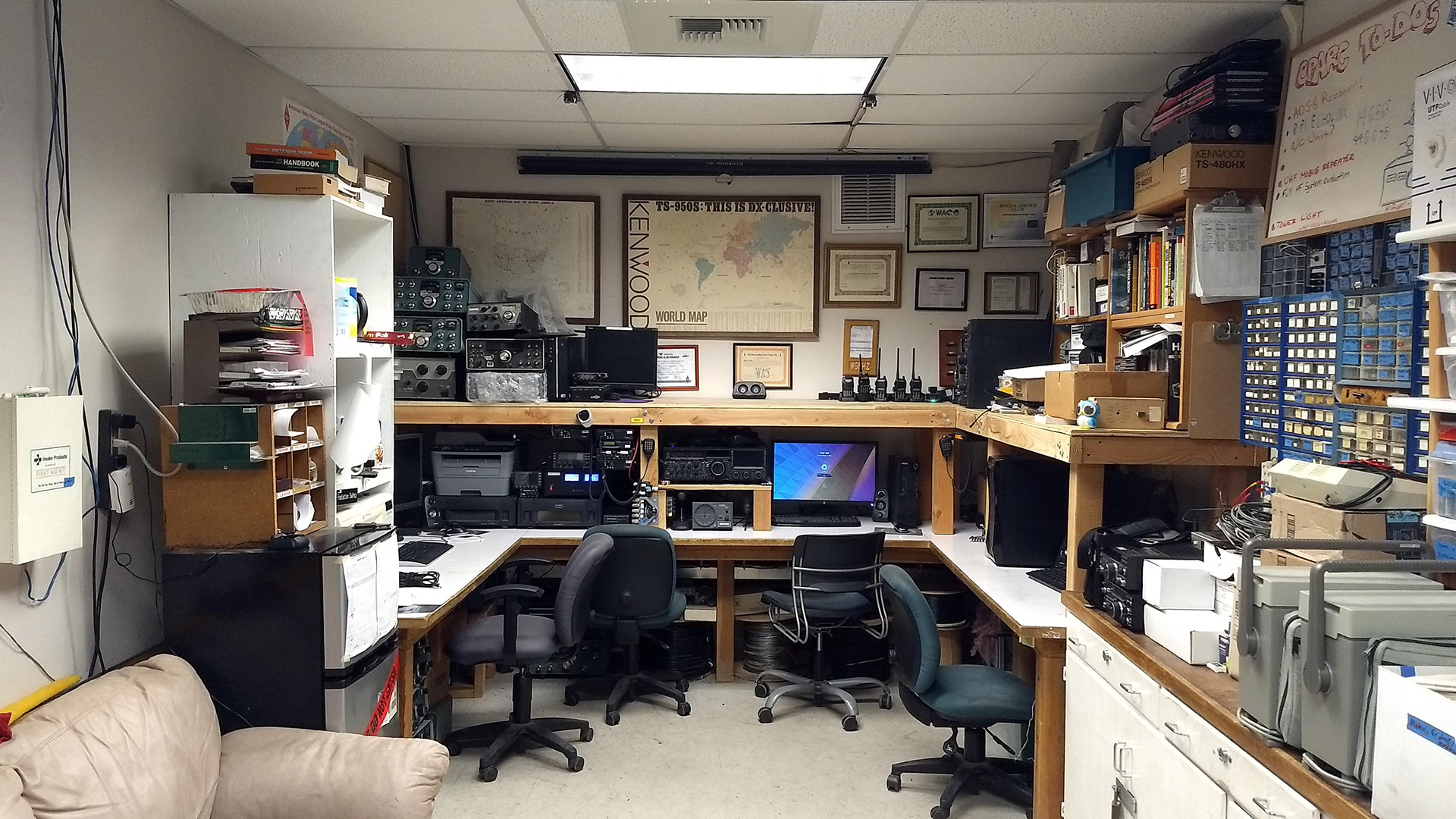 The Shack – W6BHZ | Cal Poly Amateur Radio Club
